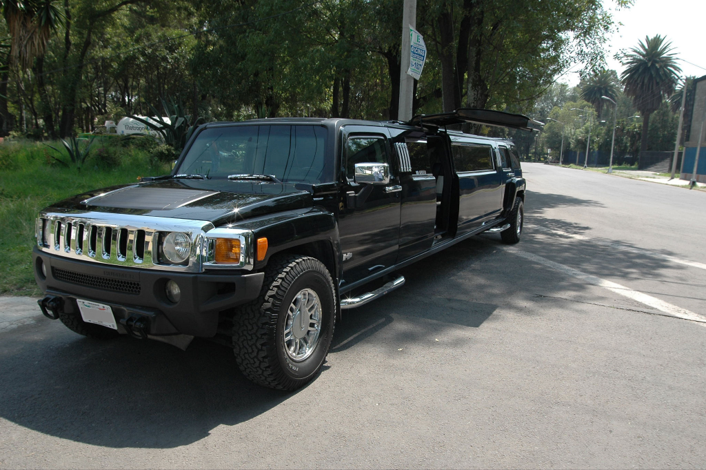 Hummer H3 Negra – LIMOUSINES y AUTOS CLASICOS – Limosinas – Limusinas ...